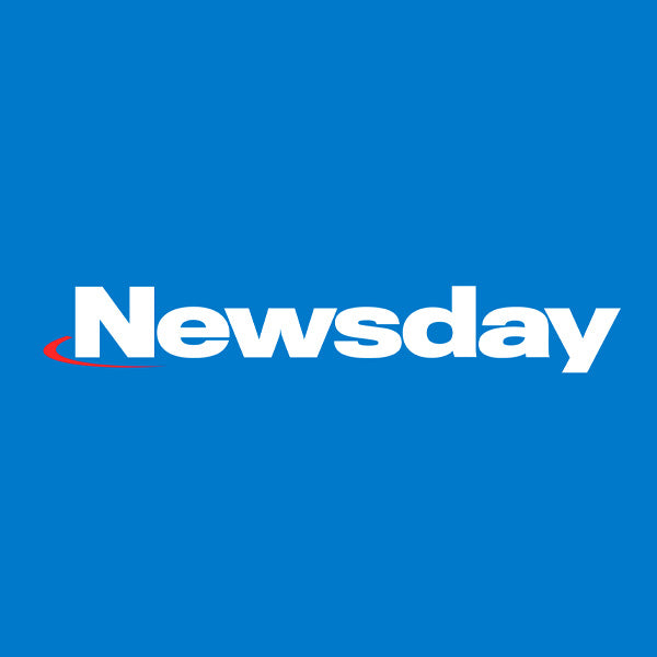 New Stores Open at Walt Whitman, From Levi's to Showcase – Showcase USA ...